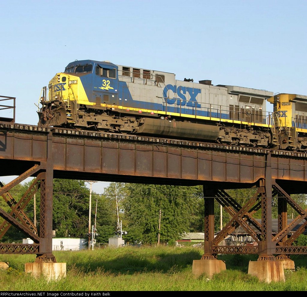 CSX 32